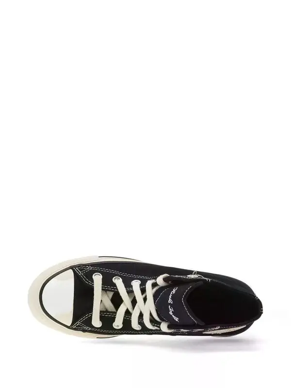 CONVERSE Chuck Taylor Charm-detail Sneakers - Black