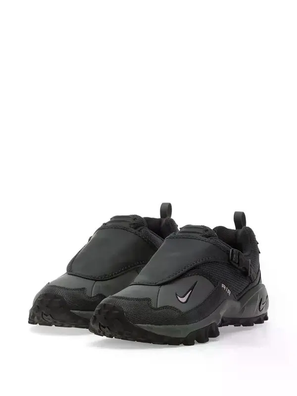 Nike Phassad Buckled Sneakers