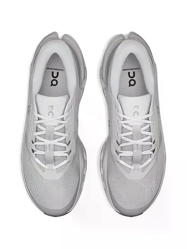 On Cloudrunner 3 Logo Sneakers