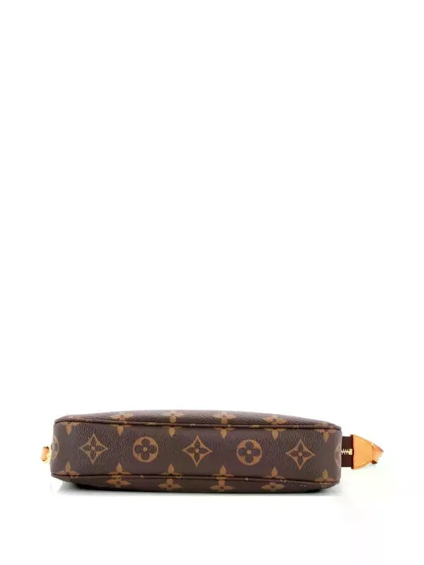 LOUIS VUITTON Pochette Accessoires Nm Monogram Canvas Clutch