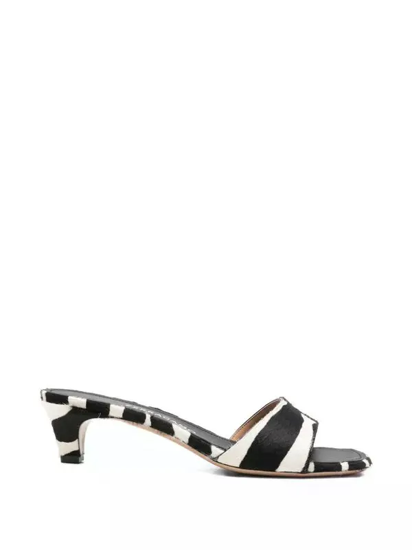 FERRAGAMO Tatiana Sandals