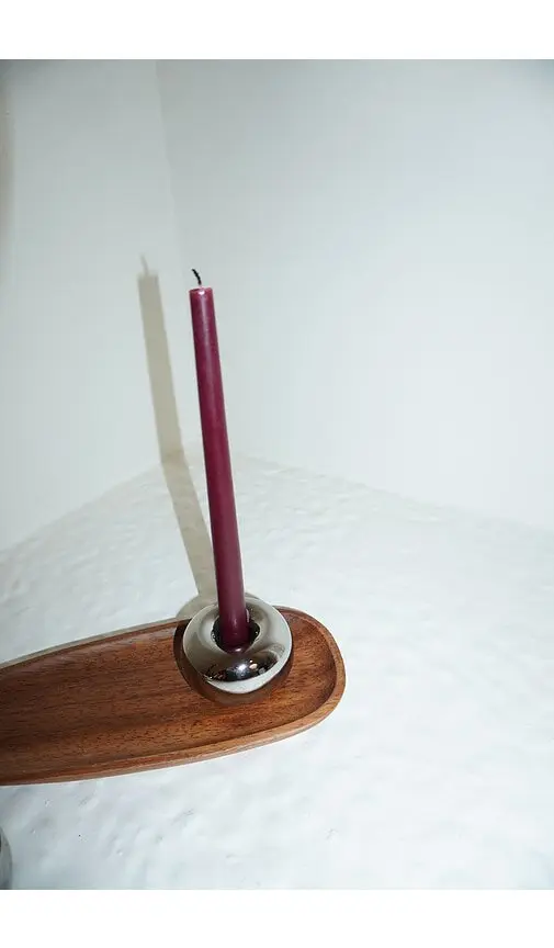 HUEGAH HOME Noa Candlestick Holder In Metallic Silver