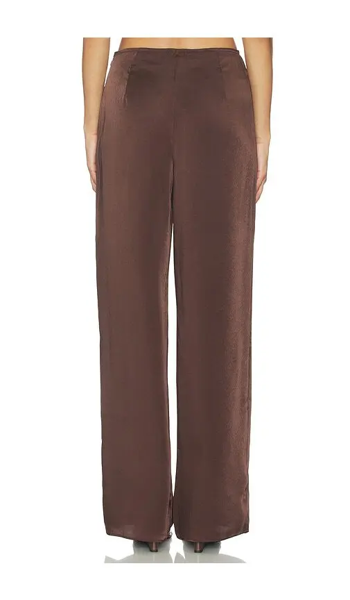 Bardot Devin Mid Rise Satin Pant - Chocolate