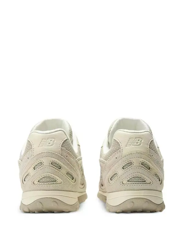 NEW BALANCE 204l Multi-layer Logo Sneakers - Neutrals