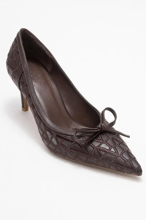 PROLOGUE SHOES Camden Bow Pointed Toe Pumps - Brown Pattern