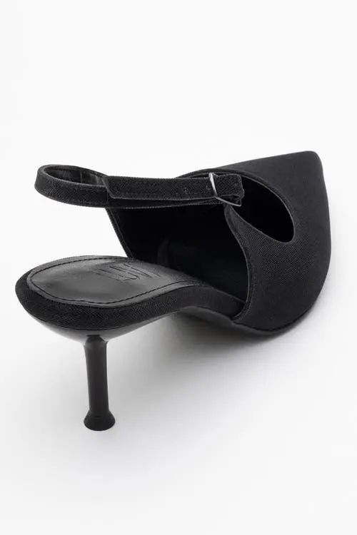 PROLOGUE SHOES Caisa Slingback Pumps - Black