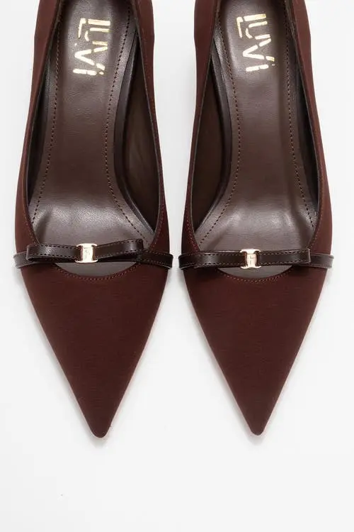 PROLOGUE SHOES Pointed Toe Pump With Bow Detailing - Brown