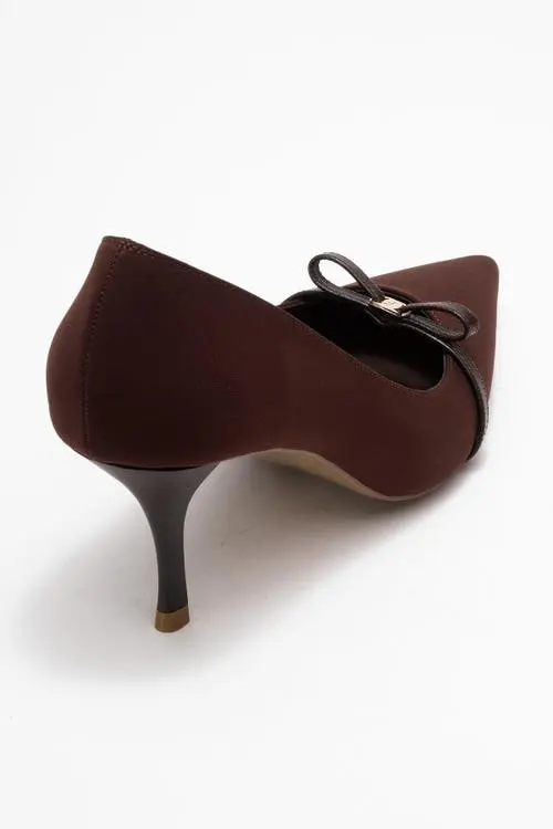 PROLOGUE SHOES Pointed Toe Pump With Bow Detailing - Brown
