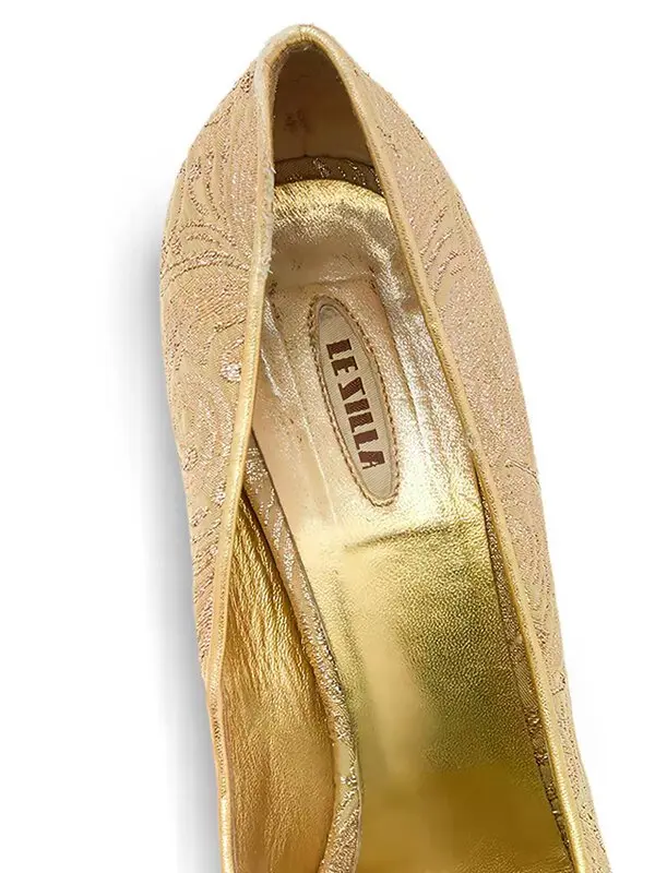 LE SILLA Brocade Pumps With Crystal Embellished Bow