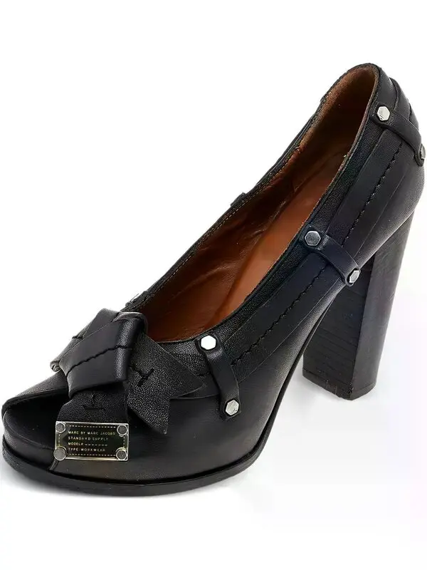 Marc Jacobs Leather Bow Embellished Pumps
