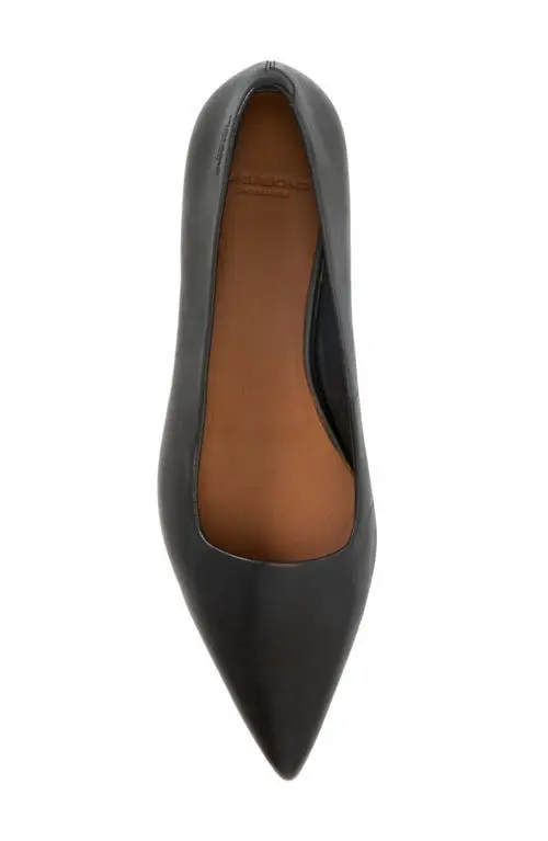 VAGABOND SHOEMAKERS Hermine Pointed Toe Flat