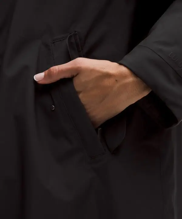Lululemon Oversized Insulated Rain Coat - Black