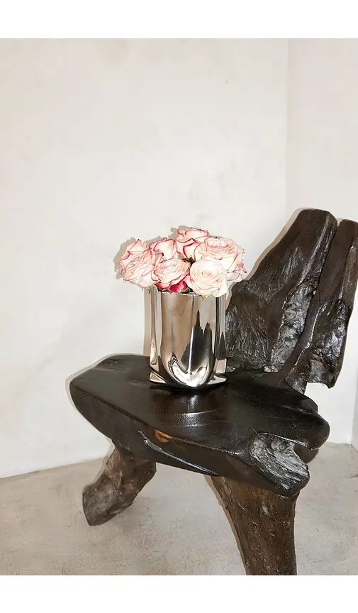HUEGAH HOME Esmee Vase