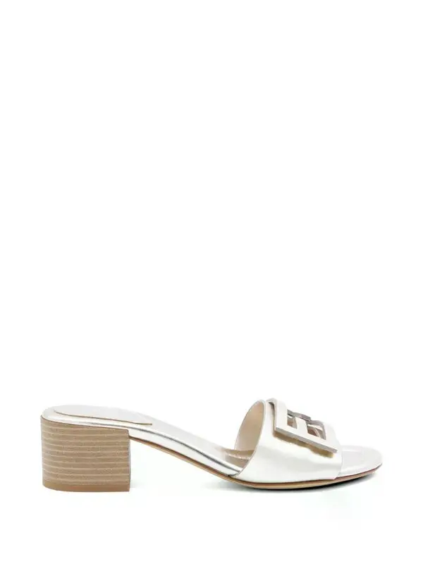 Fendi Baguette Logo Sandals - Silver