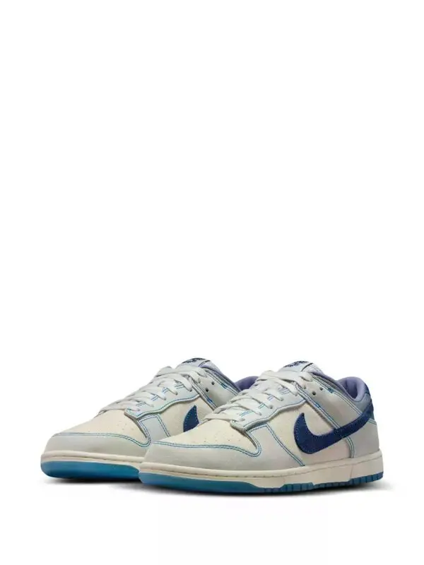 Nike Dunk Low Retro Se Lace-up Sneakers - Grey