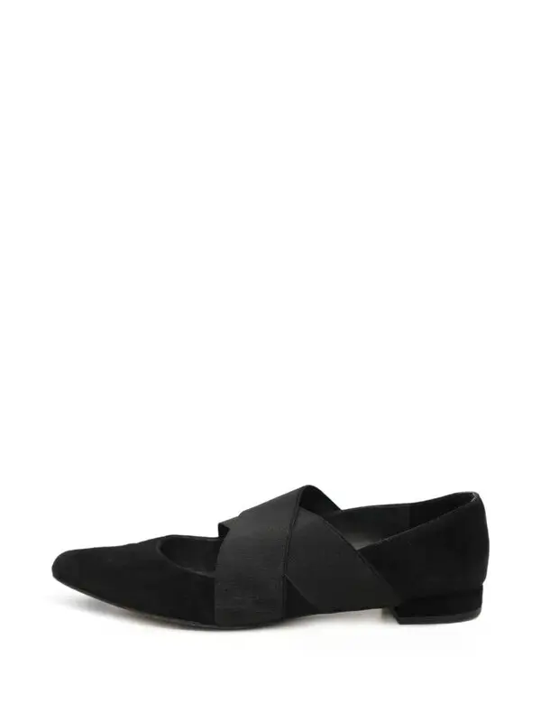 STUART WEITZMAN Crisscross Ballet Flat