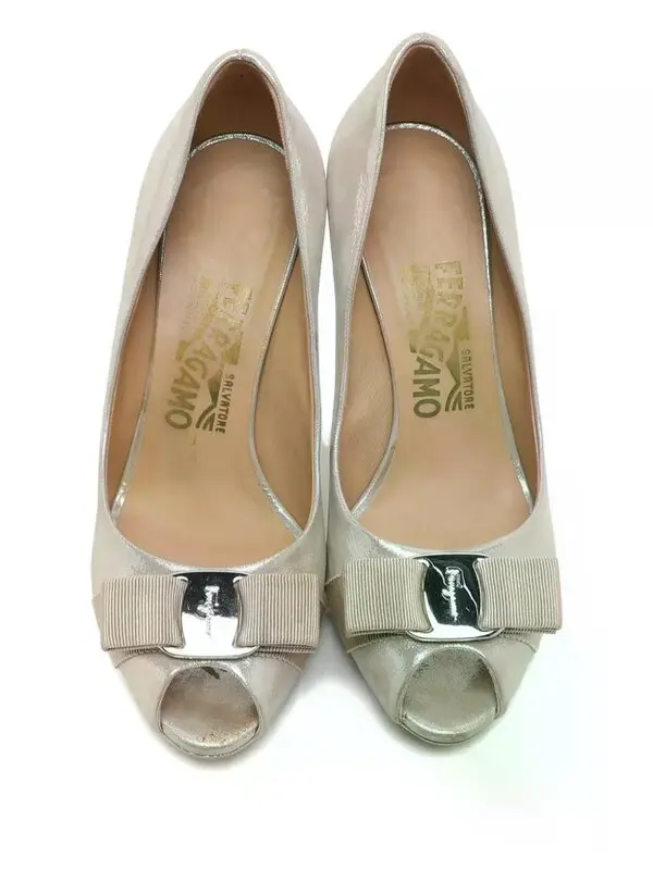 FERRAGAMO Bow Detail Nubuck Leather Pumps