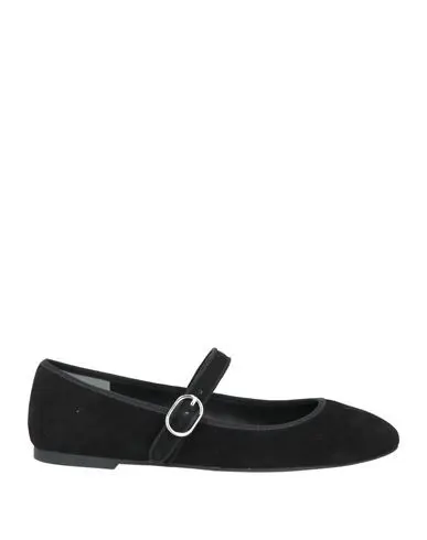 STUART WEITZMAN Leather Ballet Flats