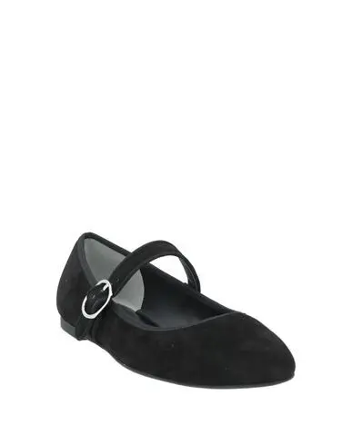 STUART WEITZMAN Leather Ballet Flats