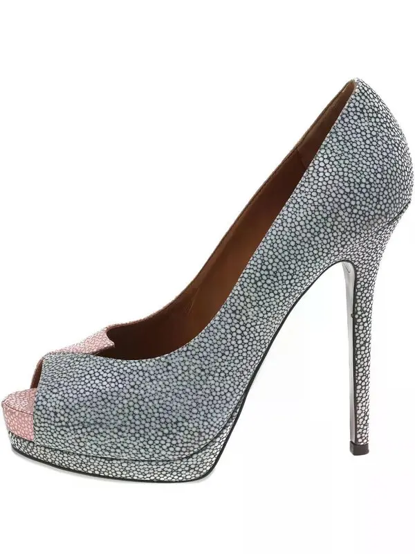 Fendi Pebble-pattern Leather Pumps