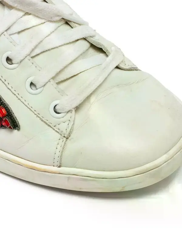 Gucci Leather Arrow Embellished Sneakers