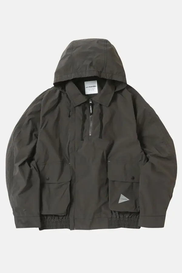 AND WANDER Water-repellent Lightweight Jacket