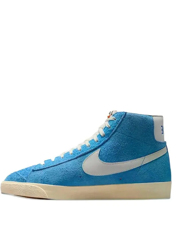 Nike Blazer Mid '77 Sneakers