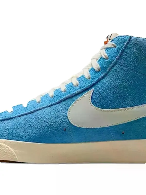 Nike Blazer Mid '77 Sneakers