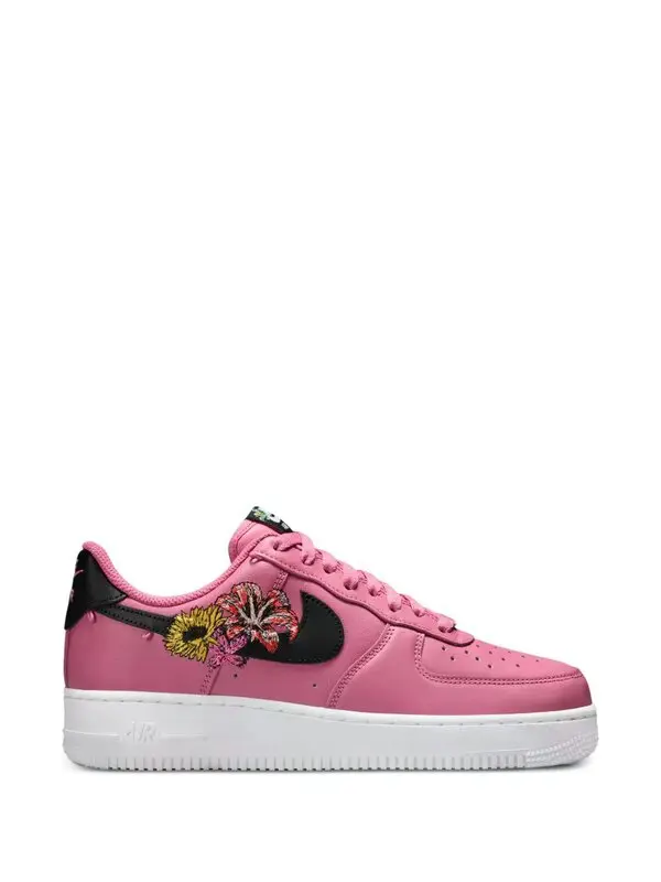 Nike Air Force 1 Low Premium Sneakers