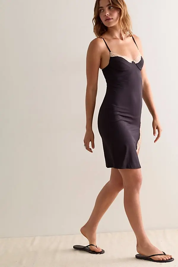 Only Hearts Underwire Slip With Lace Trim - Black