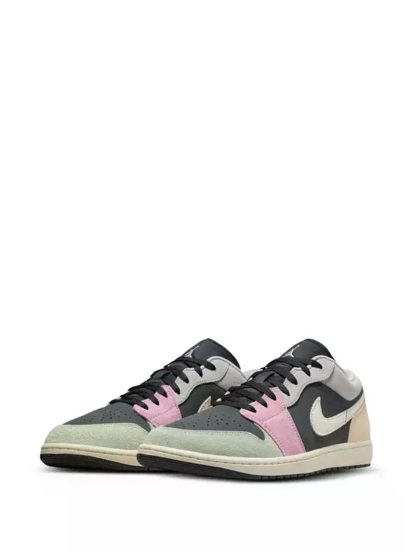 JORDAN Air Low Se Lace-up Sneakers - Black