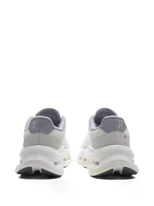On Cloudtilt Remix 1 Sneakers - White