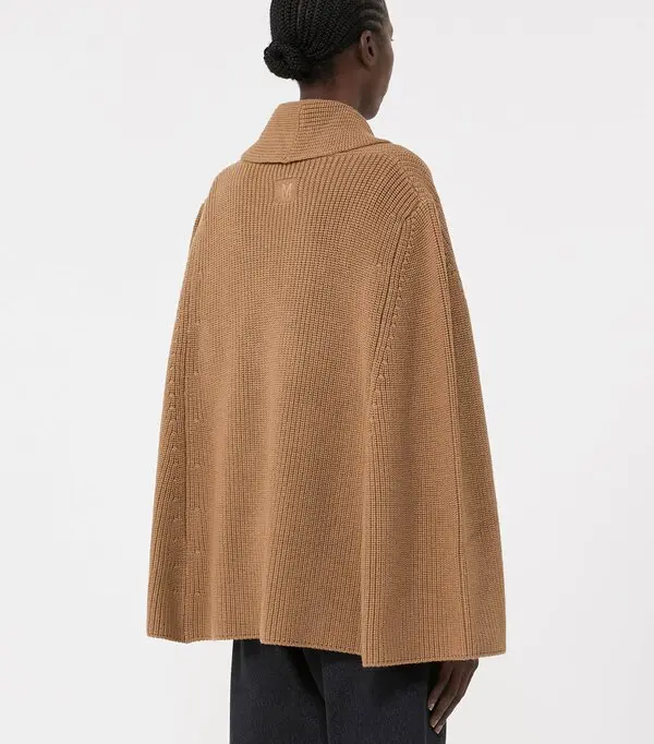 Max Mara Virgin Wool Double-breasted Cape - Beige