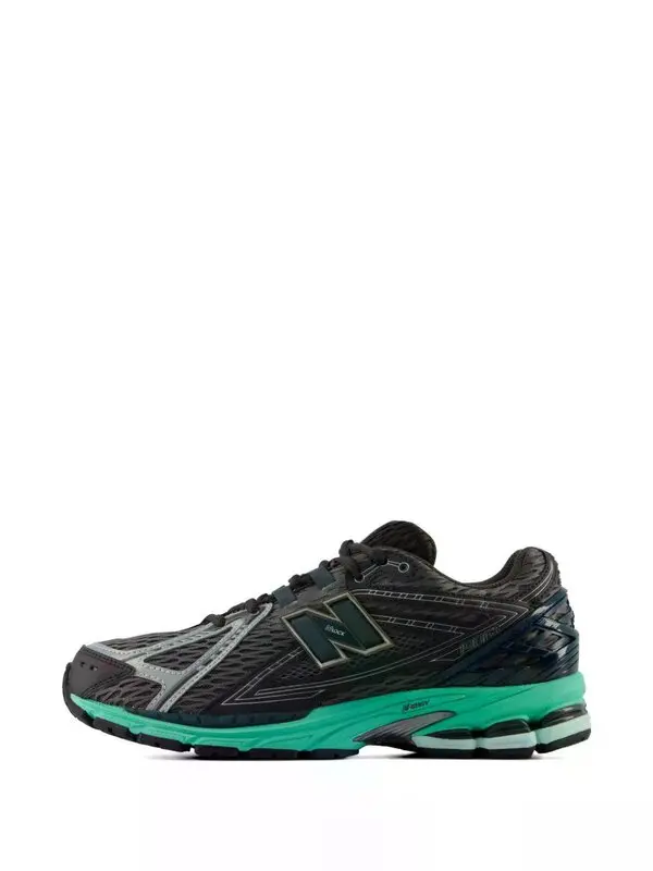 NEW BALANCE 1906r Sneakers