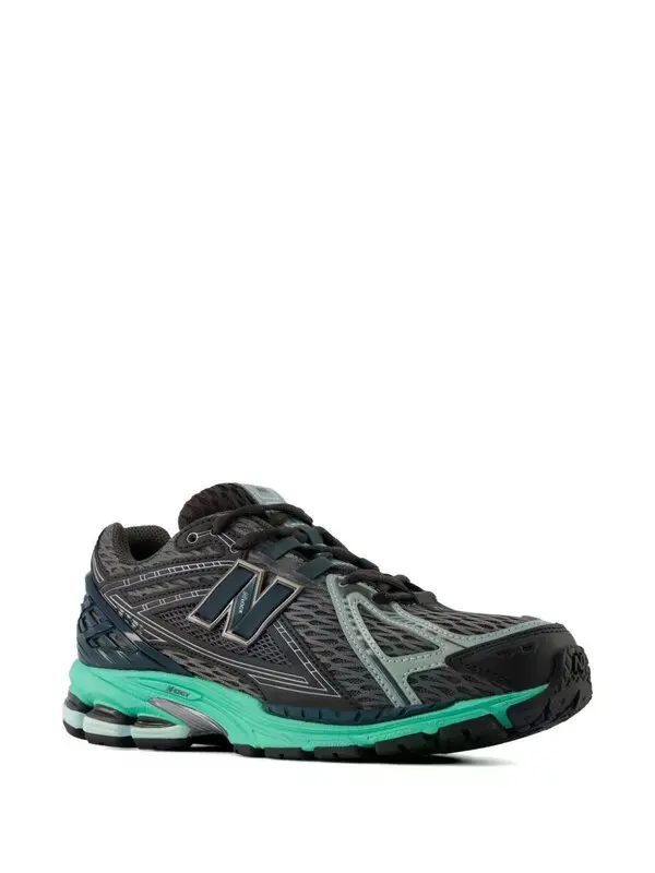 NEW BALANCE 1906r Sneakers