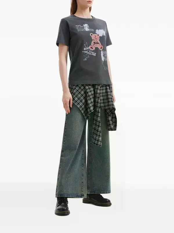 Izzue Graphic T-shirt