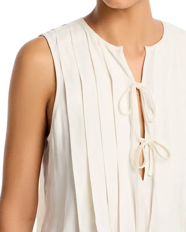 Rails Aja Tie Front Top