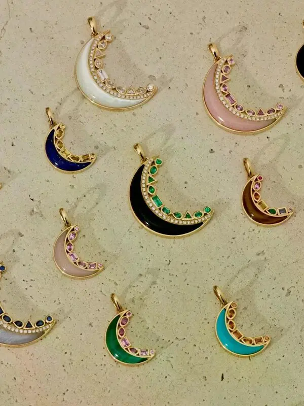 Sorellina Lapis And Yellow Sapphire Moon Pendant