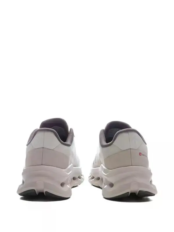 On Cloudtilt Remix Low-top Sneakers