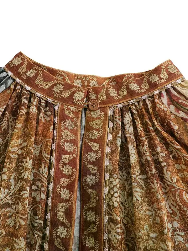 INTO THE EAST Patchwork-motif Top