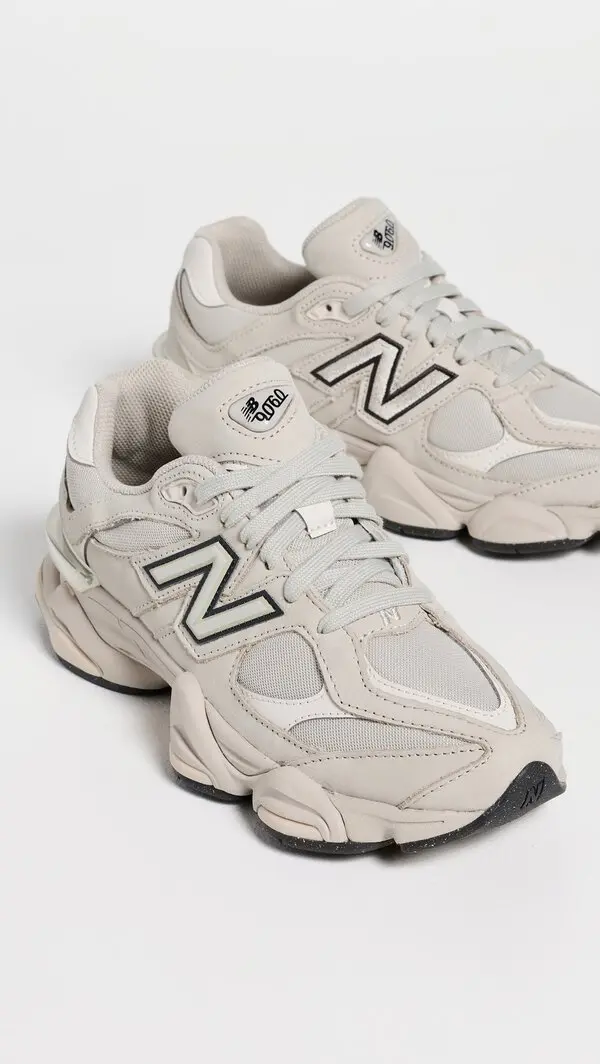 NEW BALANCE 9060 Sneakers - Grey/beige
