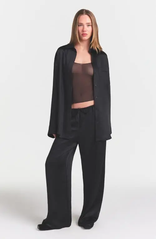 SKIMS Lightweight Stretch Satin Button-up Shirt - Obsidian