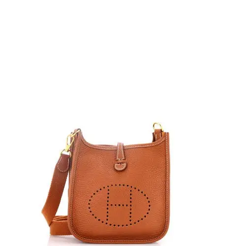 Hermès Evelyne Bag Gen Iii Clemence Tpm - Gold
