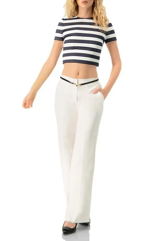 IVONNE Striped Short Sleeve Crop Top