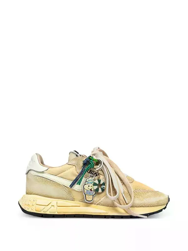 AUTRY Reelwind Super Vintage Charm Lace-up Sneakers - Neutrals
