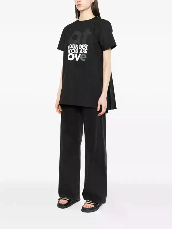 Sacai Text-print Pleated T-shirt