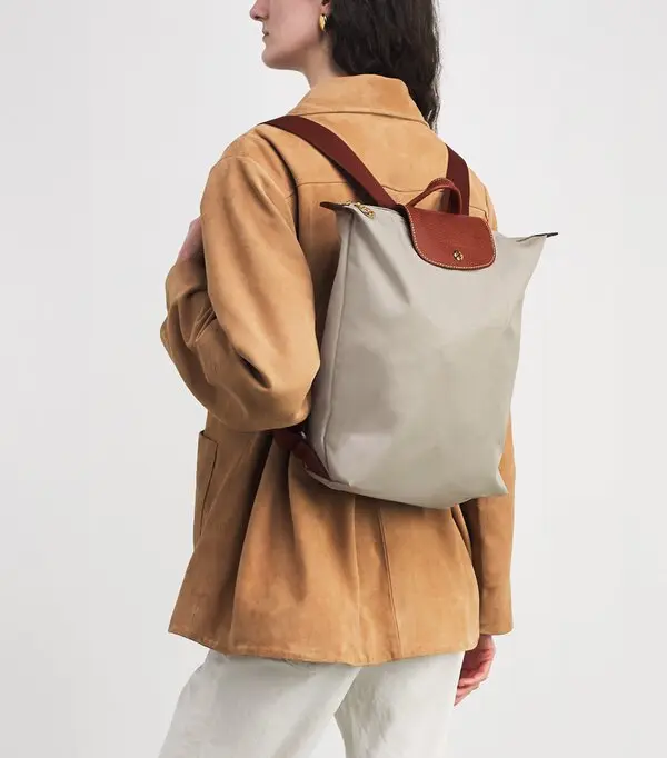 Longchamp Le Pliage Medium Backpack - Grey