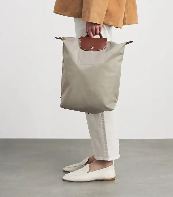 Longchamp Le Pliage Medium Backpack - Grey