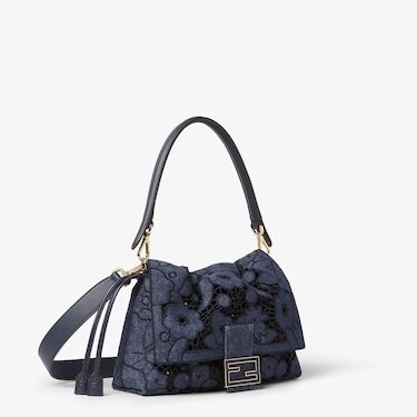 Fendi Mamma Baguette Medium