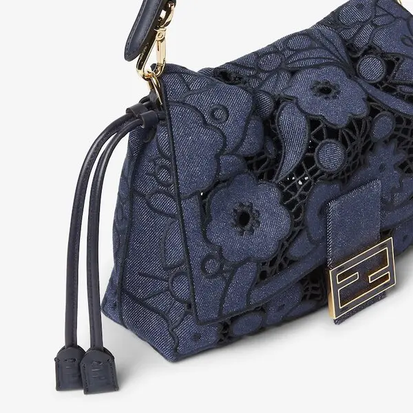 Fendi Mamma Baguette Medium